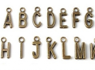letter bedel | bedels | brons | letters alphabet | heelveelbedels.nl